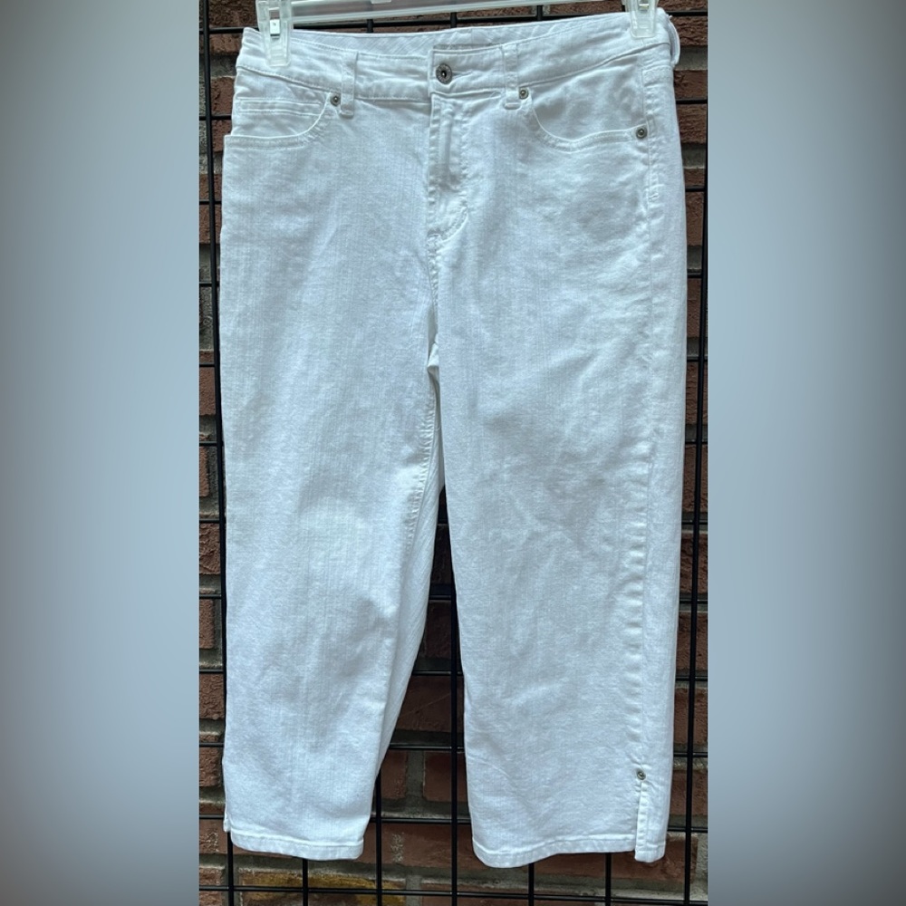 Chico Platinum Cropped Bling Capris - Gem